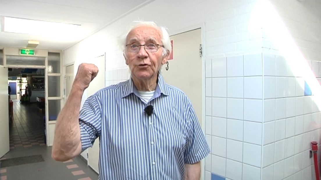 VV Helpman eert clubicoon Hans van Ringen - RTV Noord