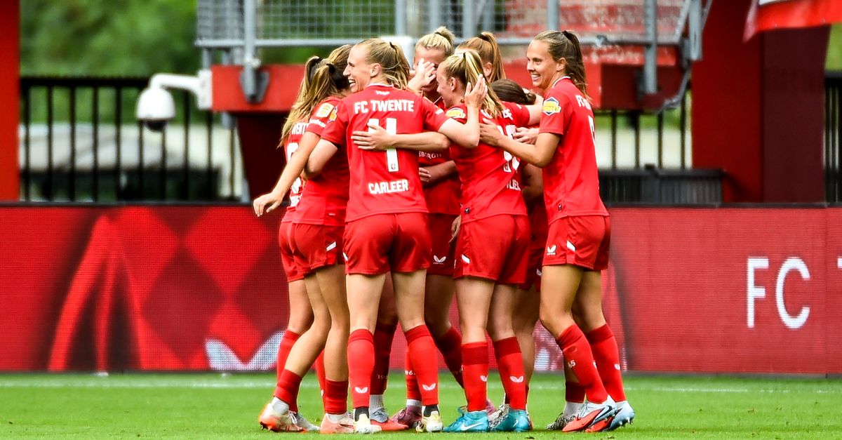 Voetbalsters FC Twente naar laatste voorronde Champions League - Oost