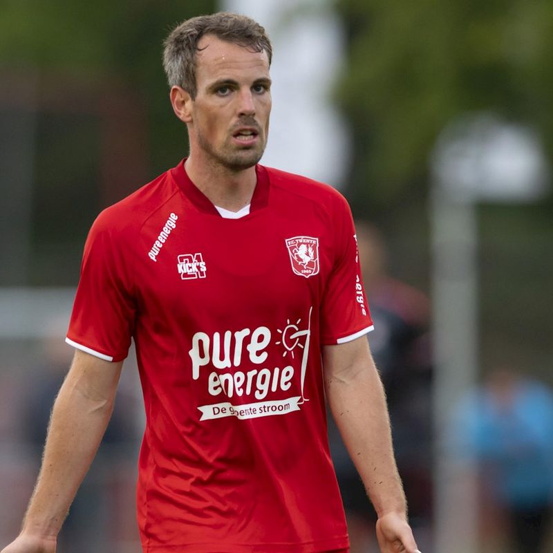 Wout Brama terug in basis FC Twente, ook Emil Berggreen bij eerste elf ...