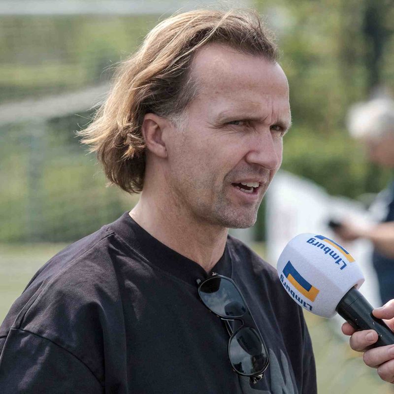 Boudewijn Zenden gaat aanvallers MVV trainen - L1 Nieuws