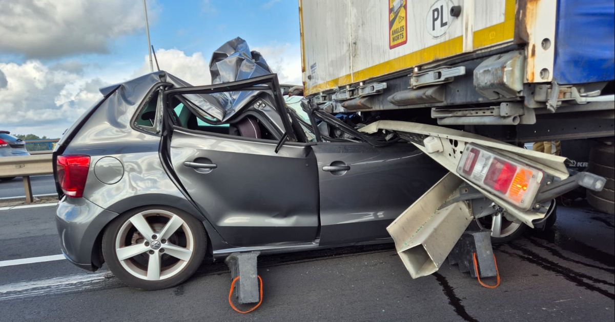 UPDATE: Ernstig ongeluk op Merwedebrug bij Gorinchem - A27 richting Utrecht weer vrij - Rijnmond