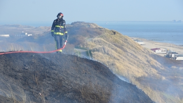 Code rood: risico op natuurbrand zeer groot - Omroep Zeeland