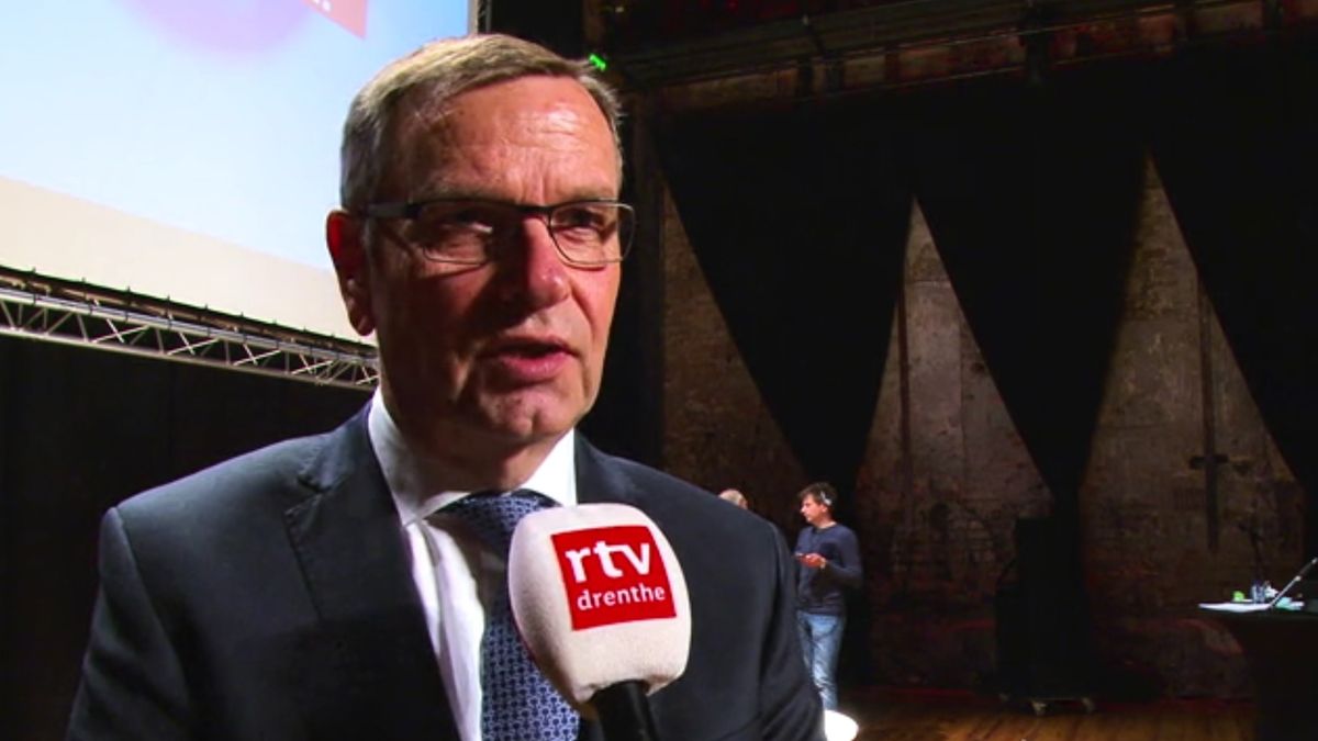 Hoofdofficier van justitie Jan Eland vertrekt - RTV Drenthe