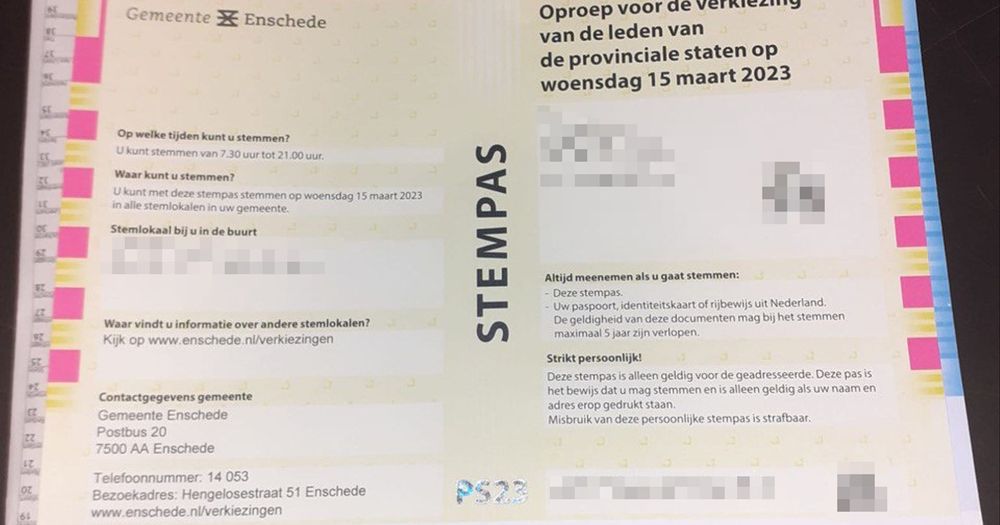 Stemmer woest: oude stempas in enveloppe voor de verkiezingen in ...