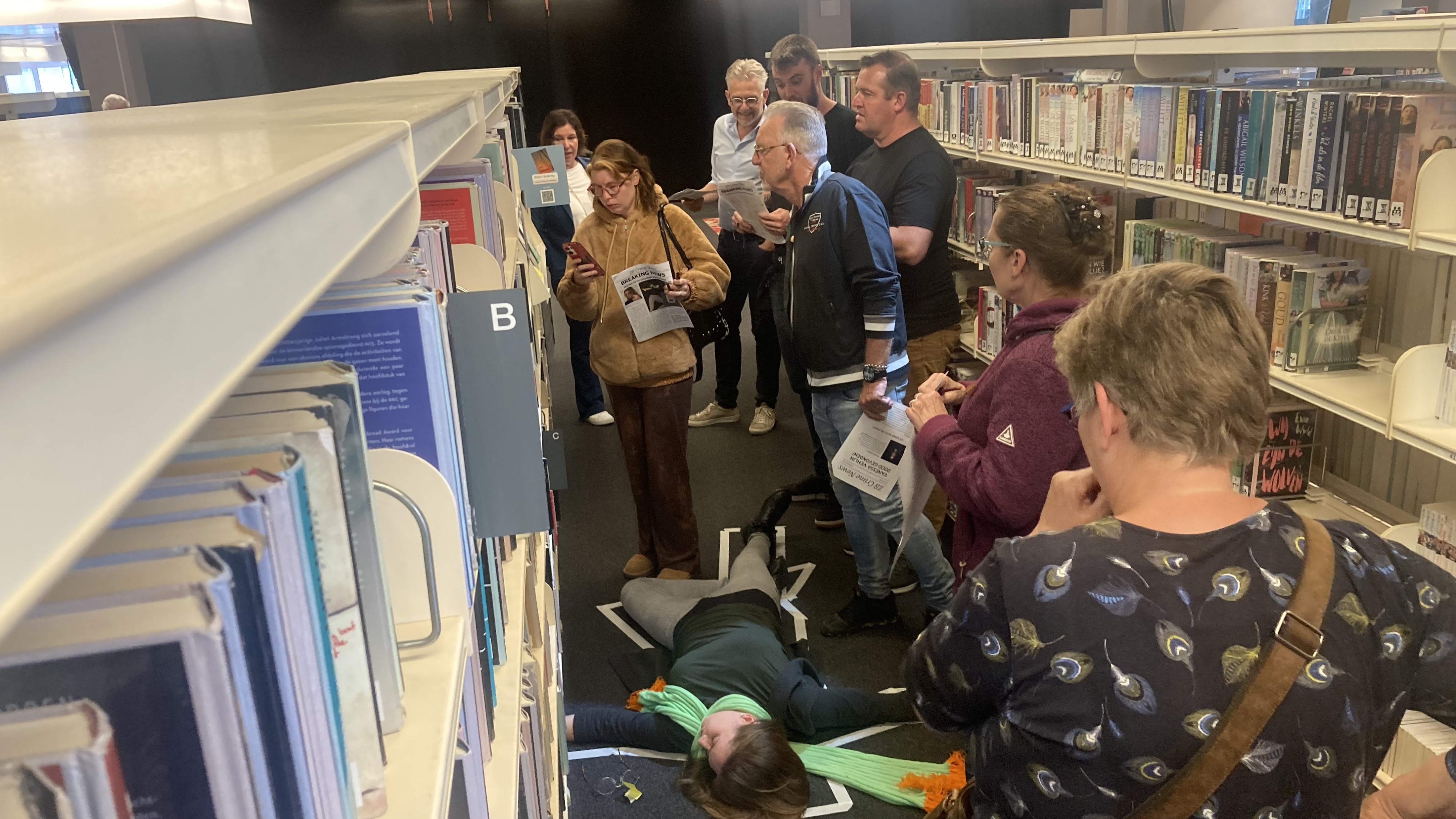 Een lijk tussen de thrillers in de Zeeuwse Bibliotheek tijdens the ...