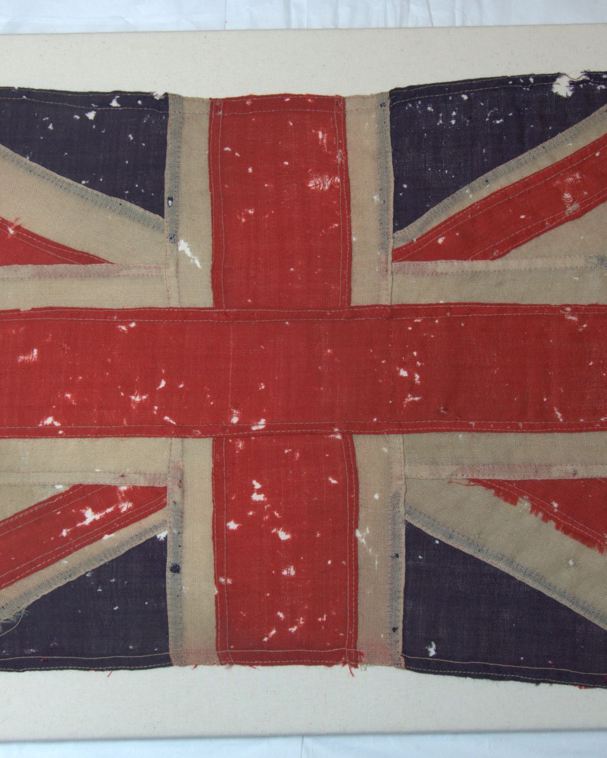 Dit gebeurde met Britse vlag van bevrijder nadat burgemeester Hengelo ...