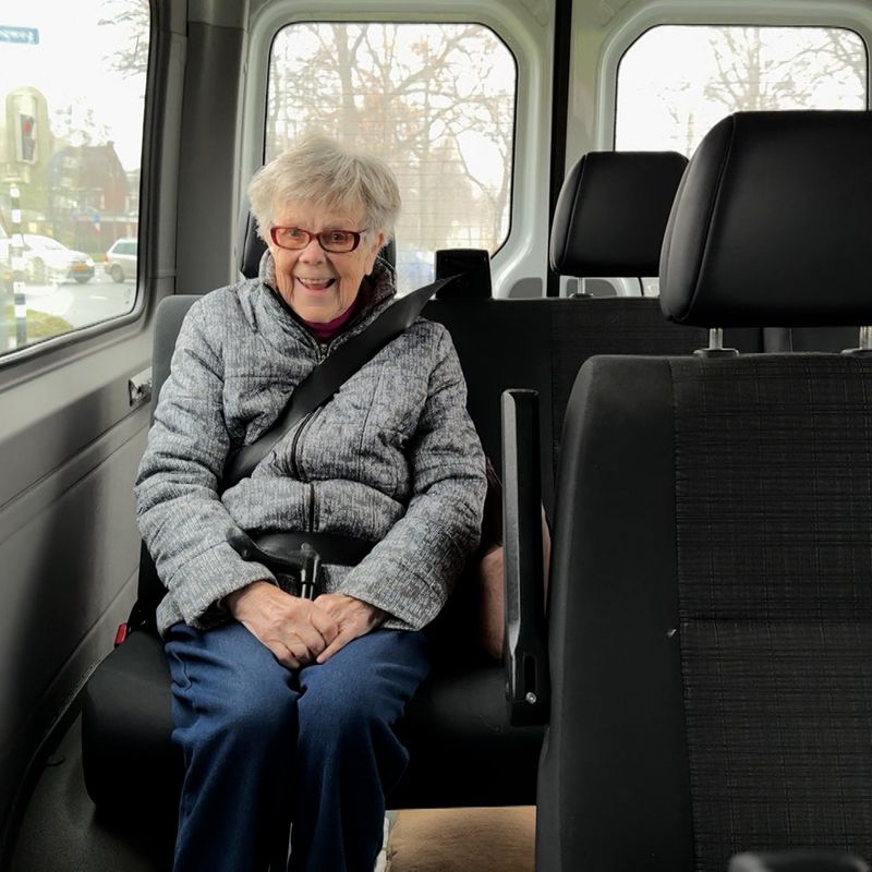 Plusbus staat klaar voor (her)start, maar wie kan ze financieel uit de ...