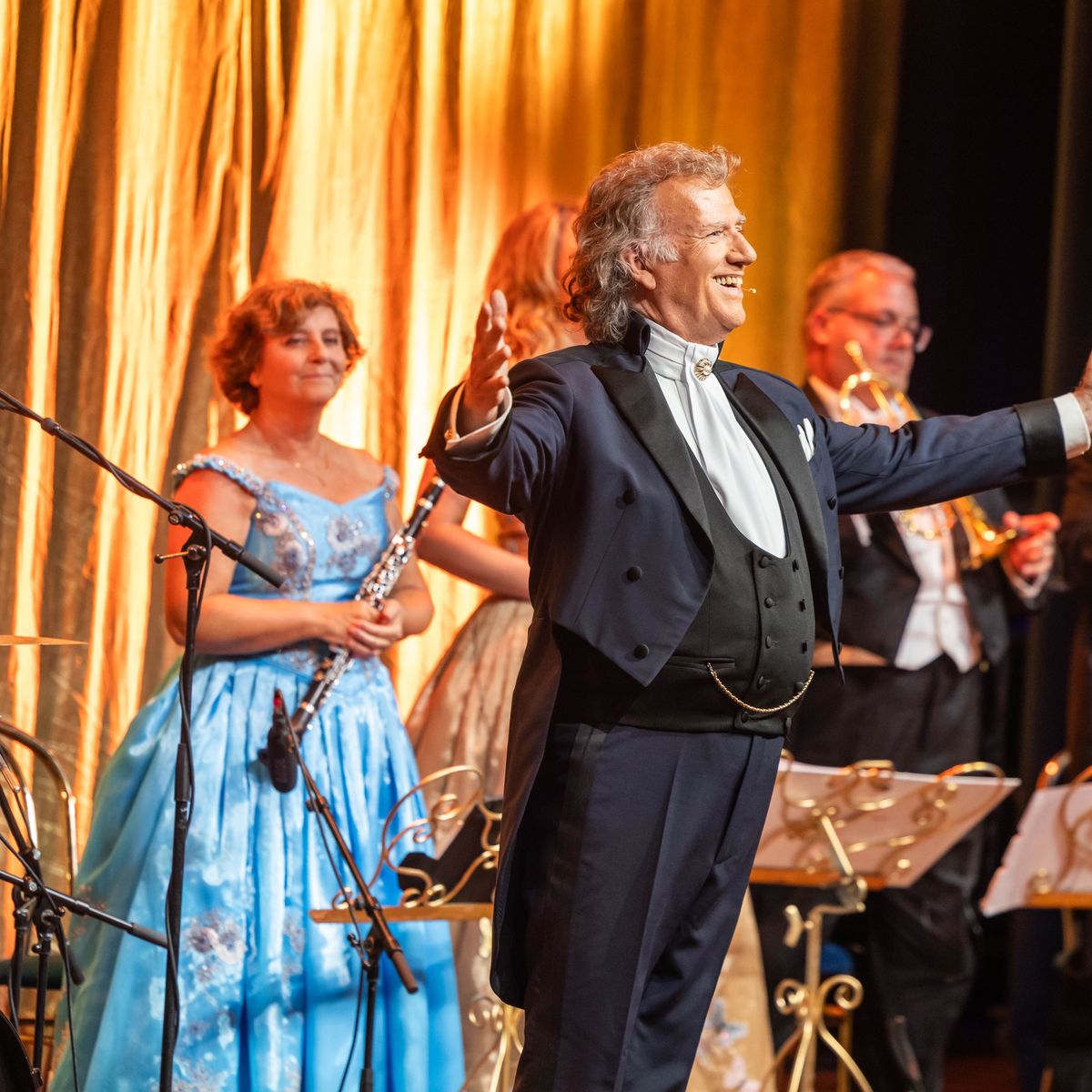 André Rieu’s Maastrichts Salon Orkest opent op bijzondere manier de ...
