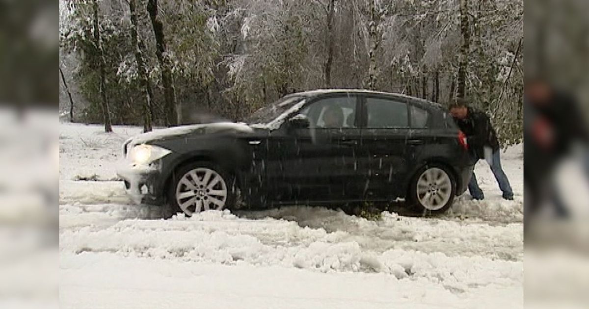 De hele nacht ingesneeuwd: dit was 25 november 20 jaar geleden - Omroep ...