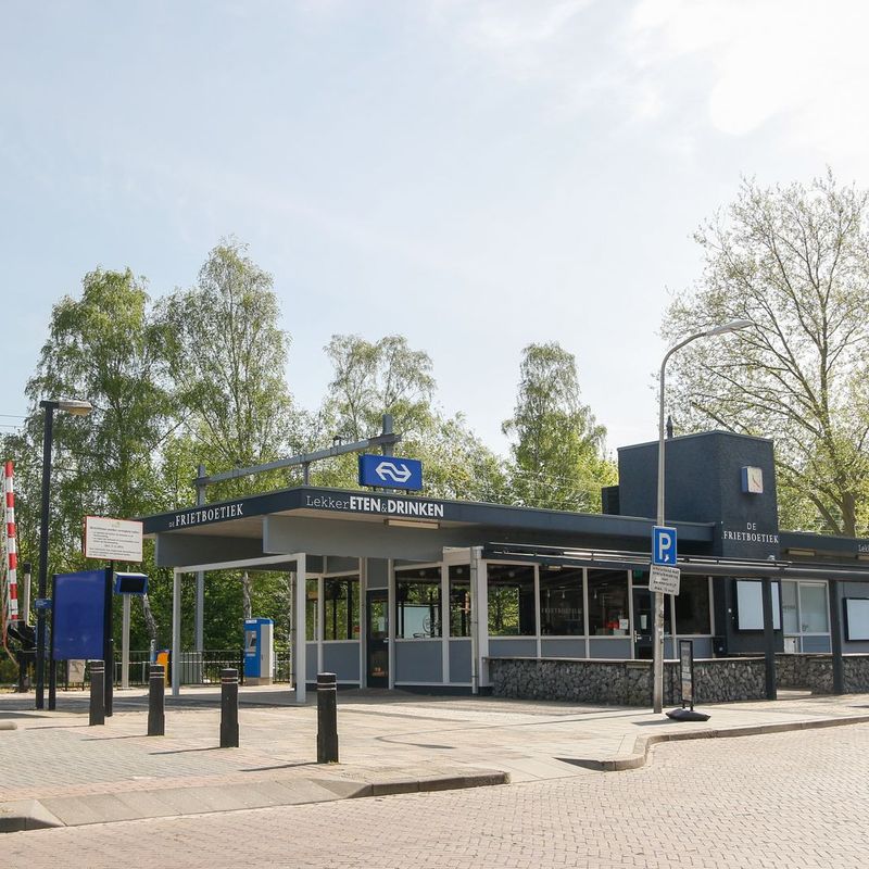 Opknappen stations Raalte en Heino kost 27 miljoen euro, gemeente ...