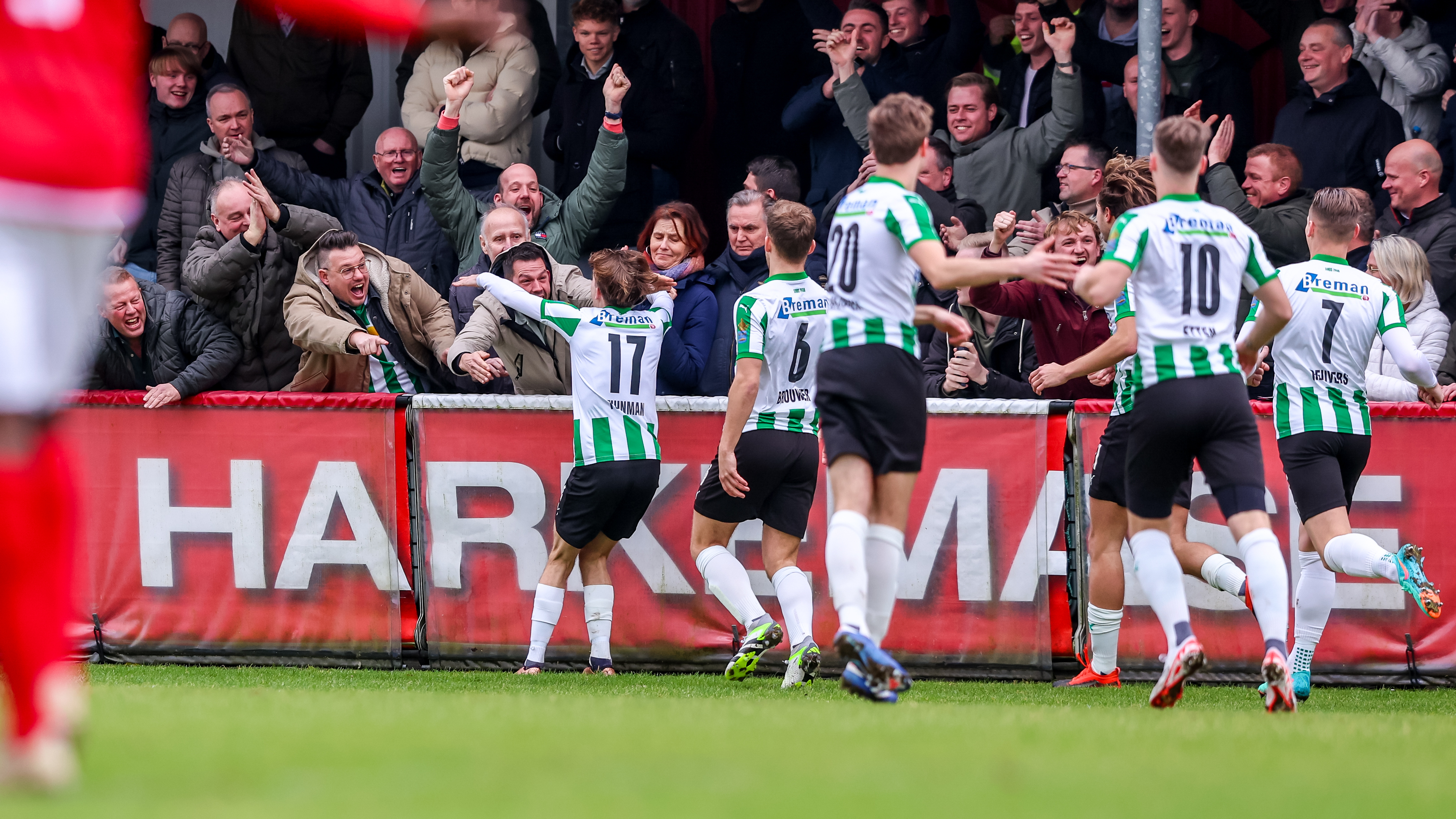 De Oosttribune op zondag: topper SC Genemuiden, Excelsior'31 en TVC'28 ...