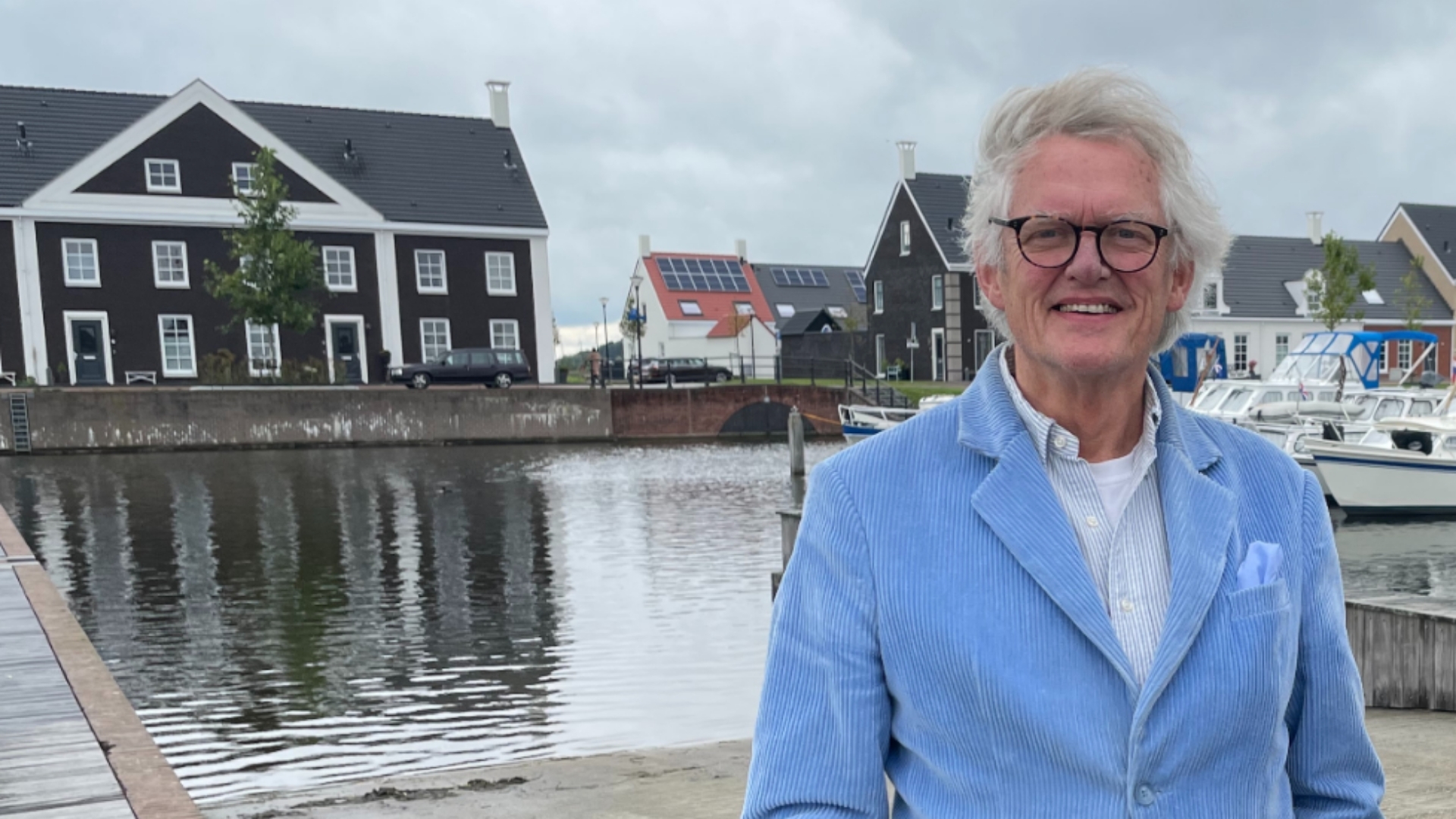 Grondlegger van Blauwestad Jan Timmer (79) overleden - RTV Noord