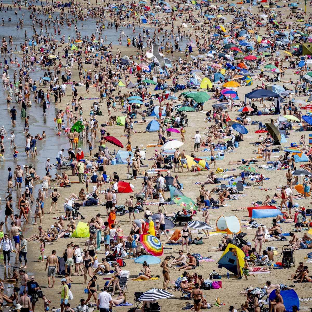 Liveblog | Volle stranden en drukte bij recreatieplassen op ...