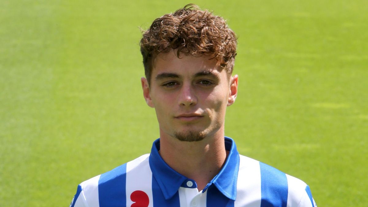 Ald-Hearrenfeanfuotballer Jan Ras op proef by Almere City - Omrop Fryslân