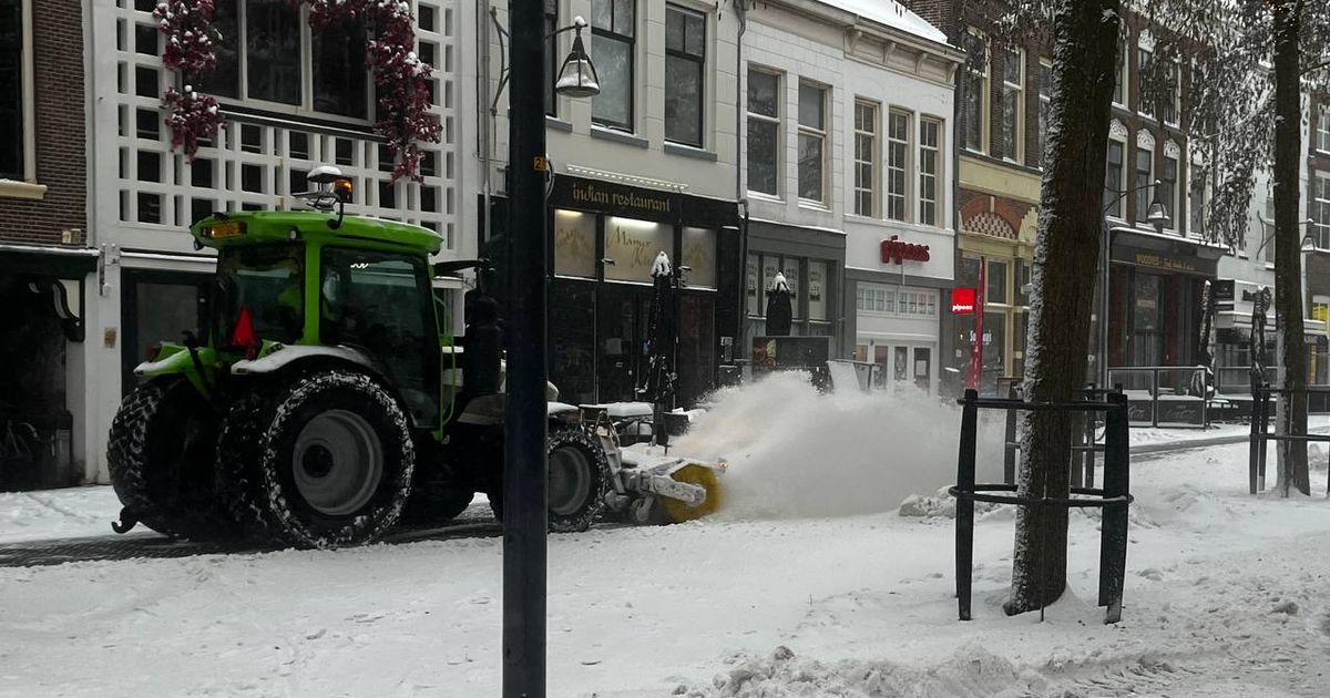 Code oranje: Drie buurtbuslijnen in Twente liggen stil | Salland ...