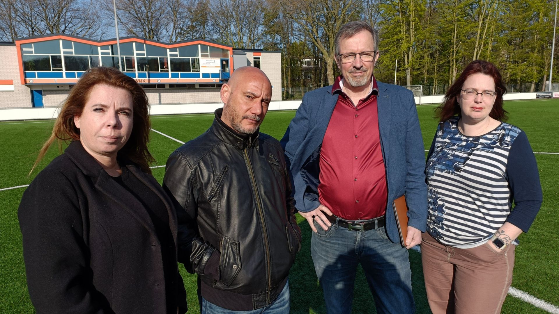 Woonwijk lijkt rustig na doodsteken snackbarhouder, maar sommige ...