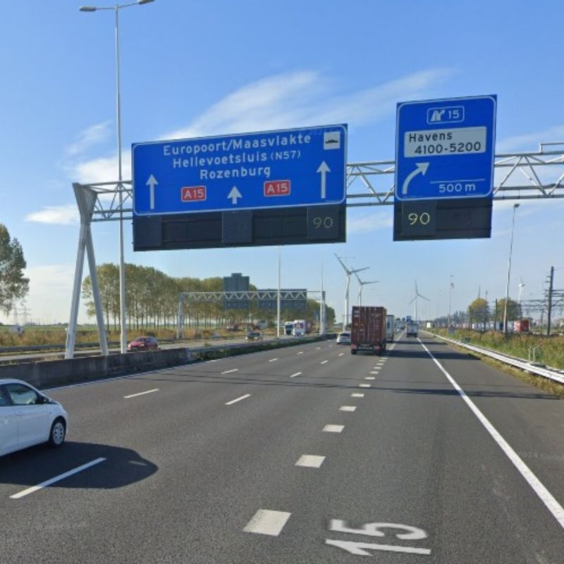 Let op! Weggebruikers worden omgeleid, maar moeten wel tol betalen ...