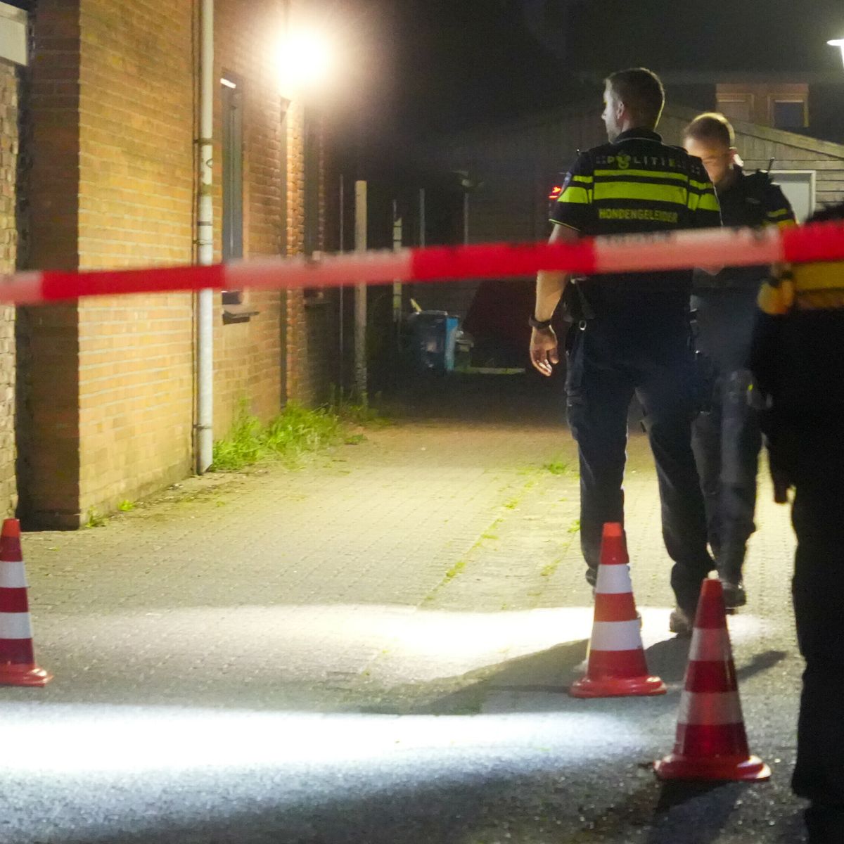 Jongen van 16 uit Emmen opgepakt voor dodelijke schietpartij Coevorden - RTV Drenthe