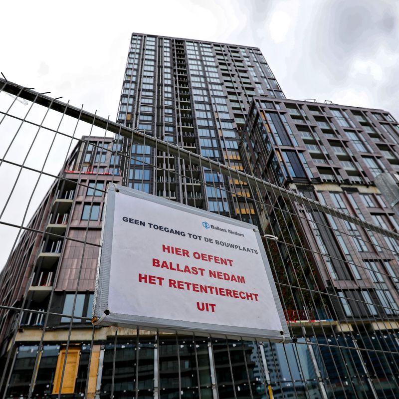 In verval geraakte Galaxy Tower na 2,5 jaar alsnog afgebouwd - RTV Utrecht