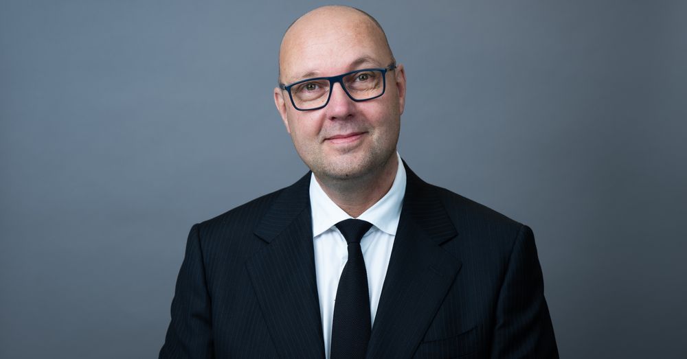 Wilders-vertrouweling René Claassen: 'Situatie niet meer houdbaar' - L1 ...