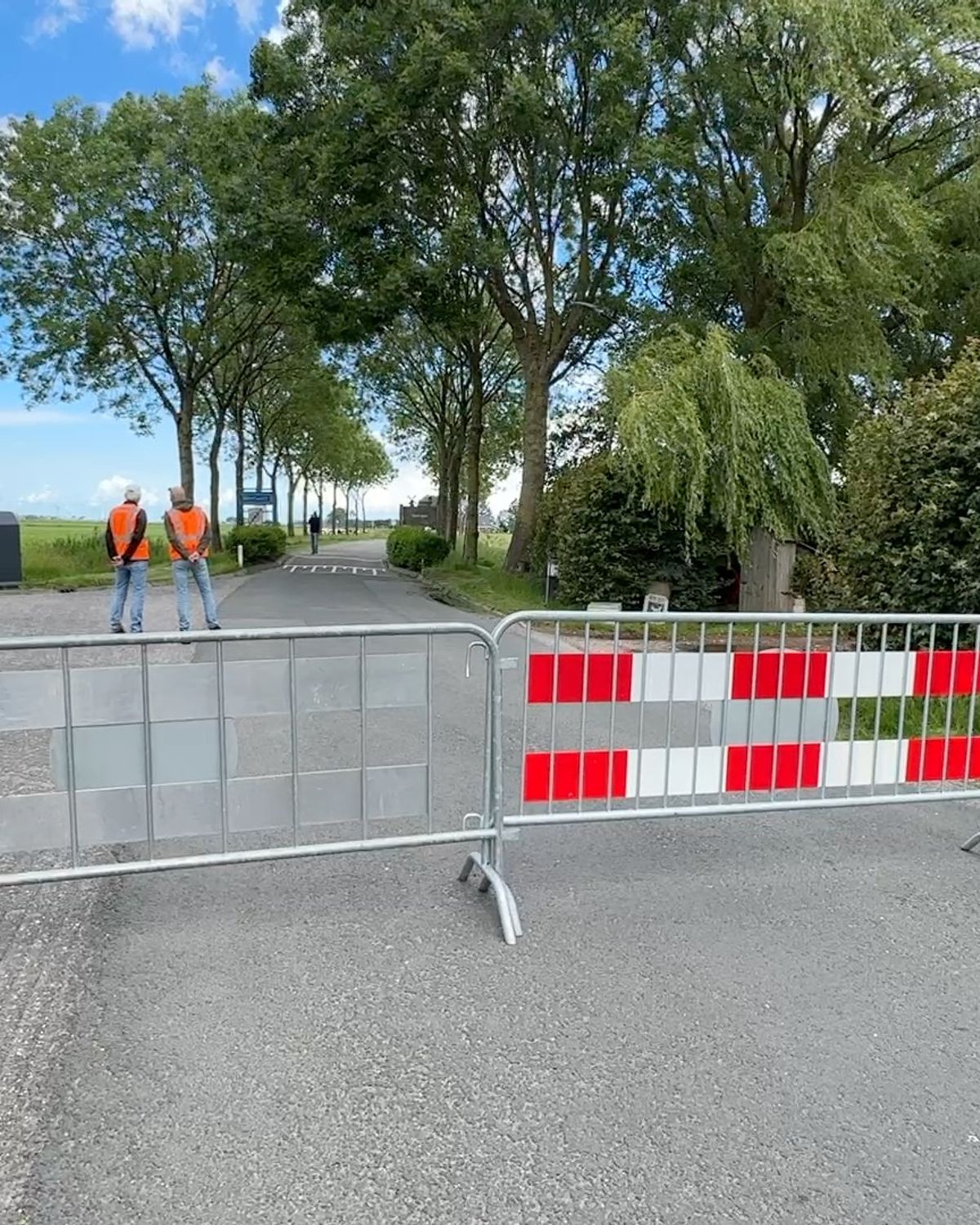 Wânswert makket 'statement' op bûtenboartersdei: "Hoopje dat de ...