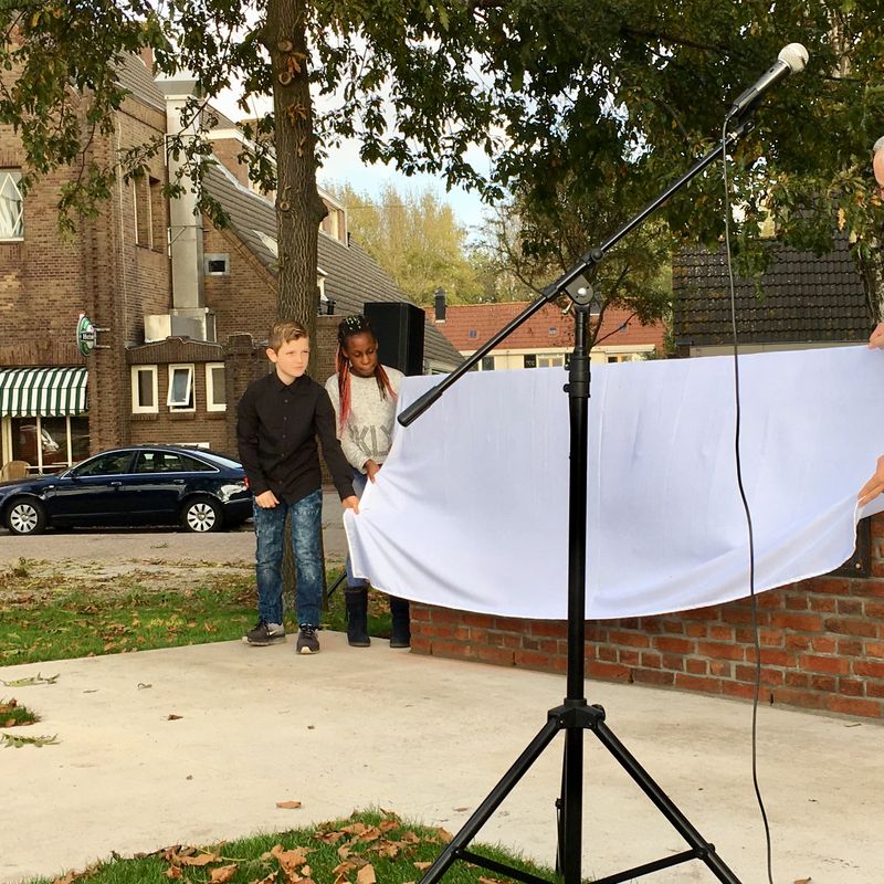 Nieuw oorlogsmonument Heijplaat onthuld - Rijnmond