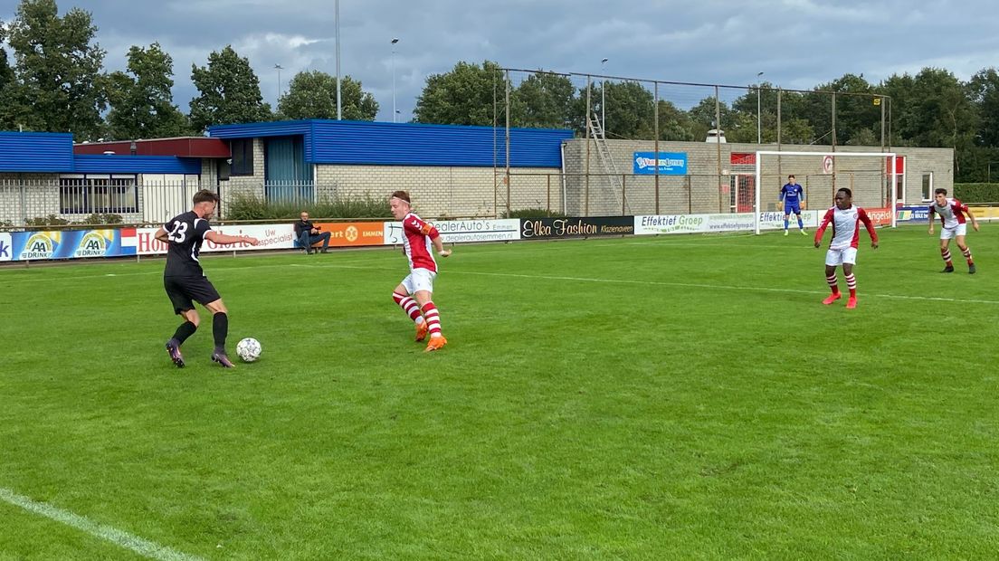 Hoogeveen weet muur van Emmen te slechten - RTV Drenthe