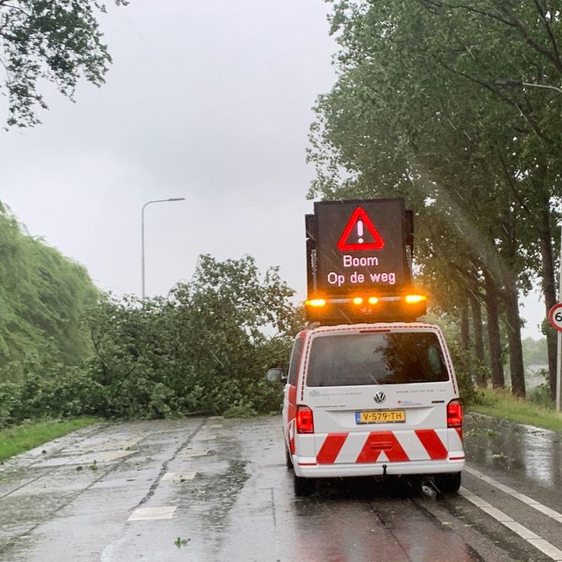Herfststorm Ciarán komt eraan, donderdag code geel in provincie Utrecht ...