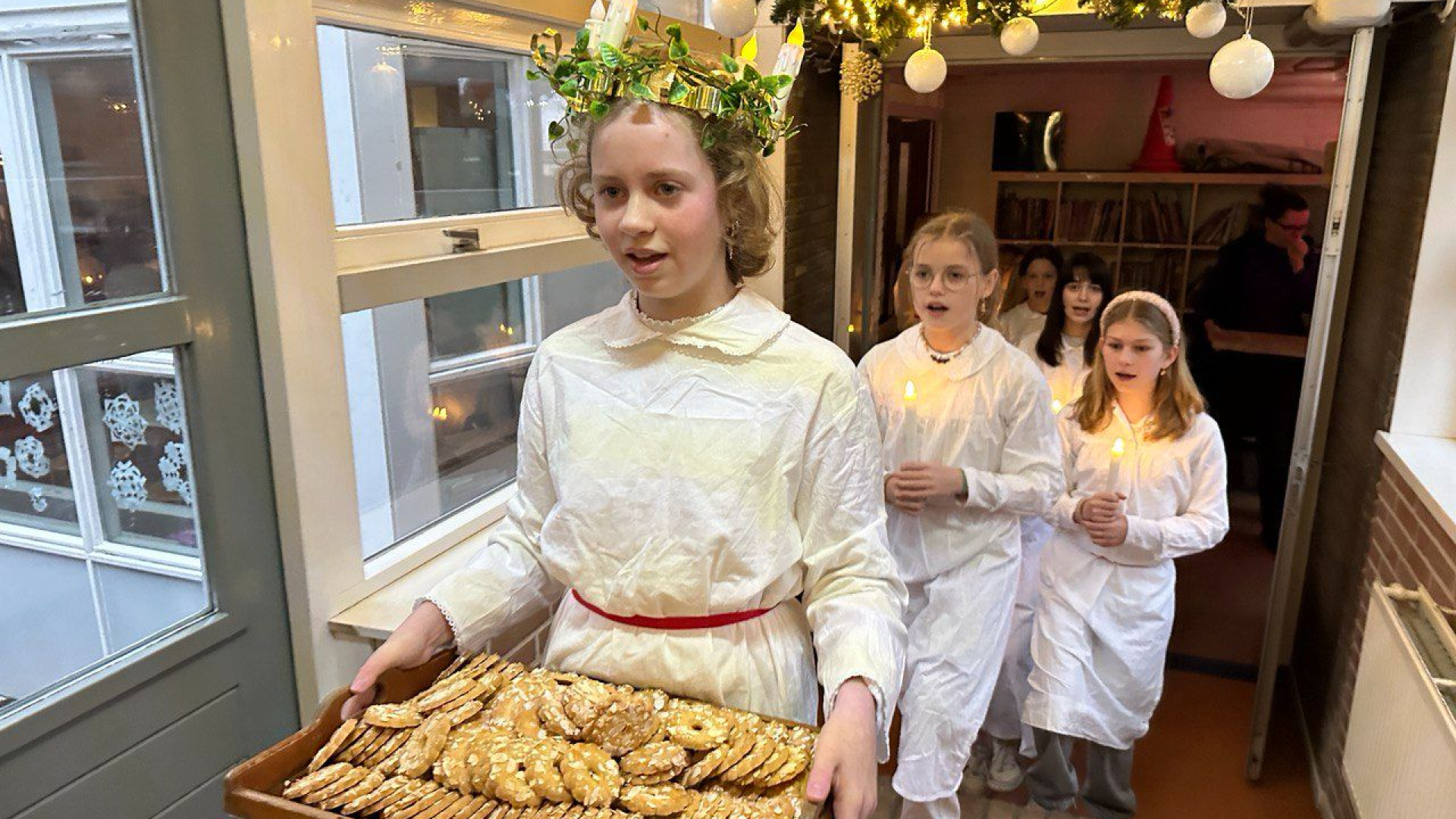 Dit Zweedse feest wordt inmiddels ook in Arnhem gevierd - Omroep Gelderland