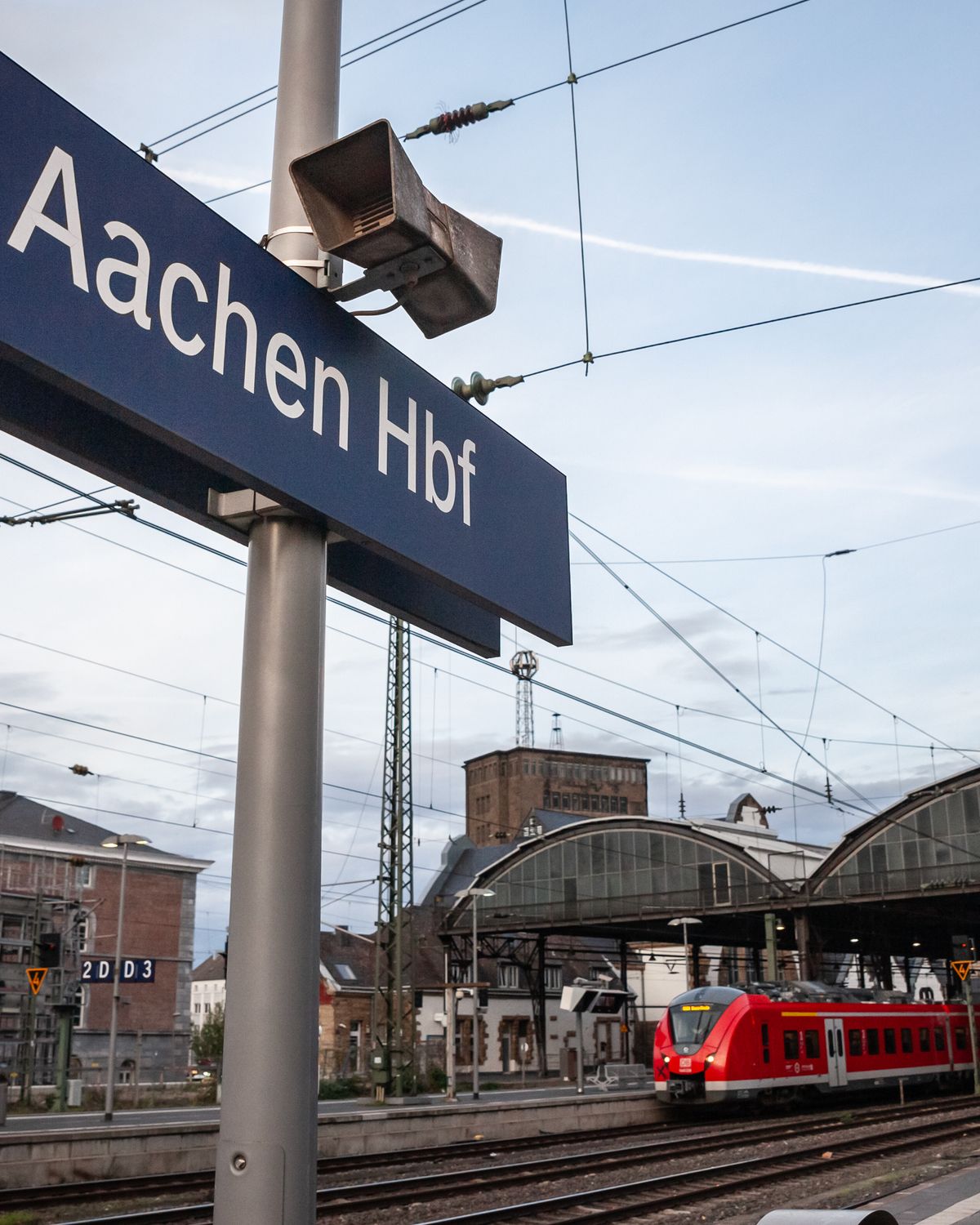 Bom gevonden in centrum Aken, groot gebied afgezet en duizenden ...