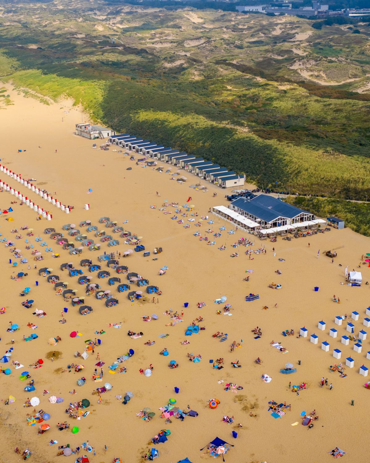 Strandtent moet verplicht richting zee verhuizen: 'Laatste woord nog ...
