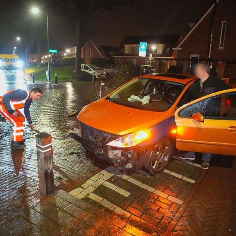 Meerdere ongelukken door spekgladde wegen - Omroep Gelderland