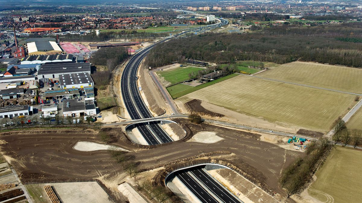 A74 officieel geopend - L1