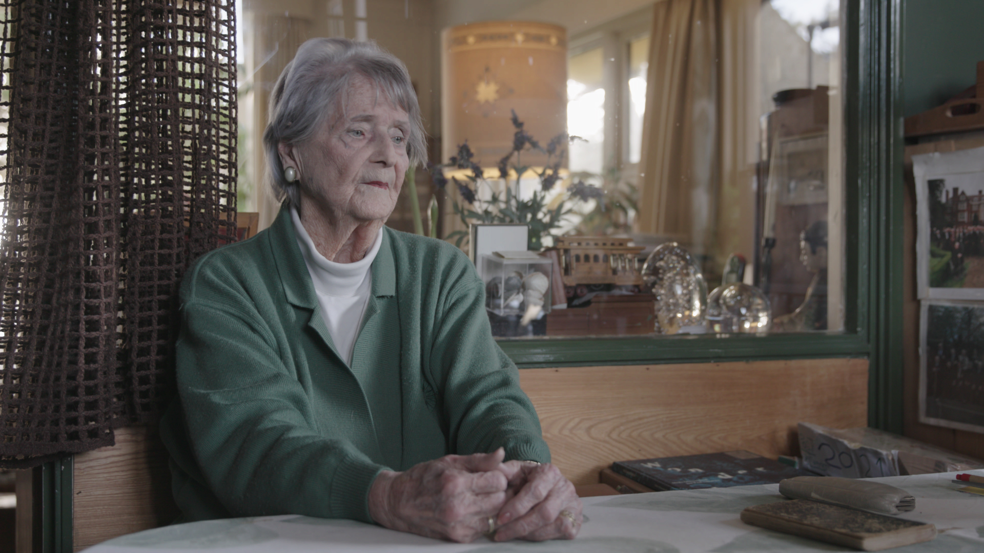 FryslânDOK: Joke Folmer, boodschappenmeisje van het verzet - Omrop Fryslân