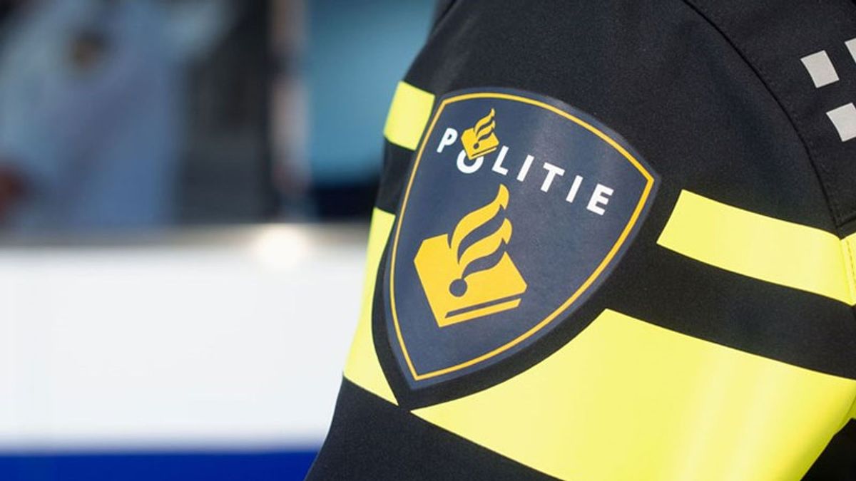 Motoragent belaagd door twee jongemannen in Rotterdam - Rijnmond