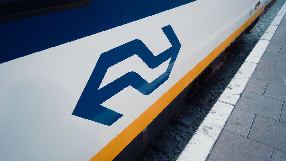 Intercity direct tussen Rotterdam en Amsterdam rijdt weer - Rijnmond