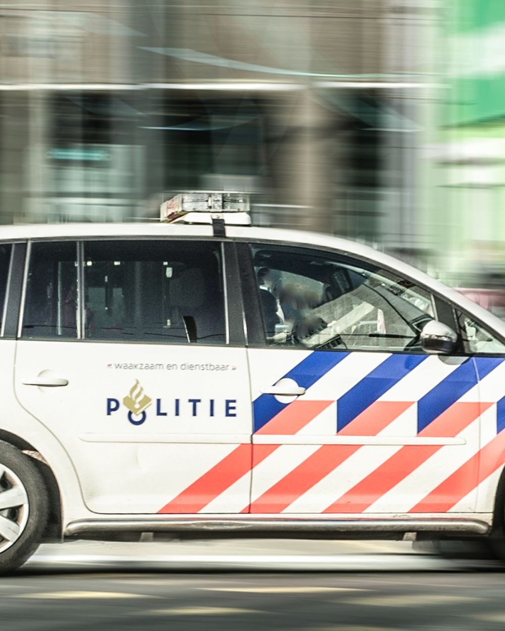 Rotterdammer mishandeld, mogelijk gestoken - Rijnmond