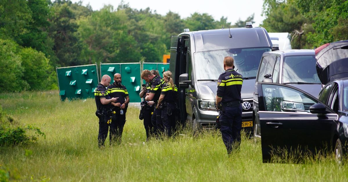 A28 deels afgesloten na vondst dode - Omroep Gelderland