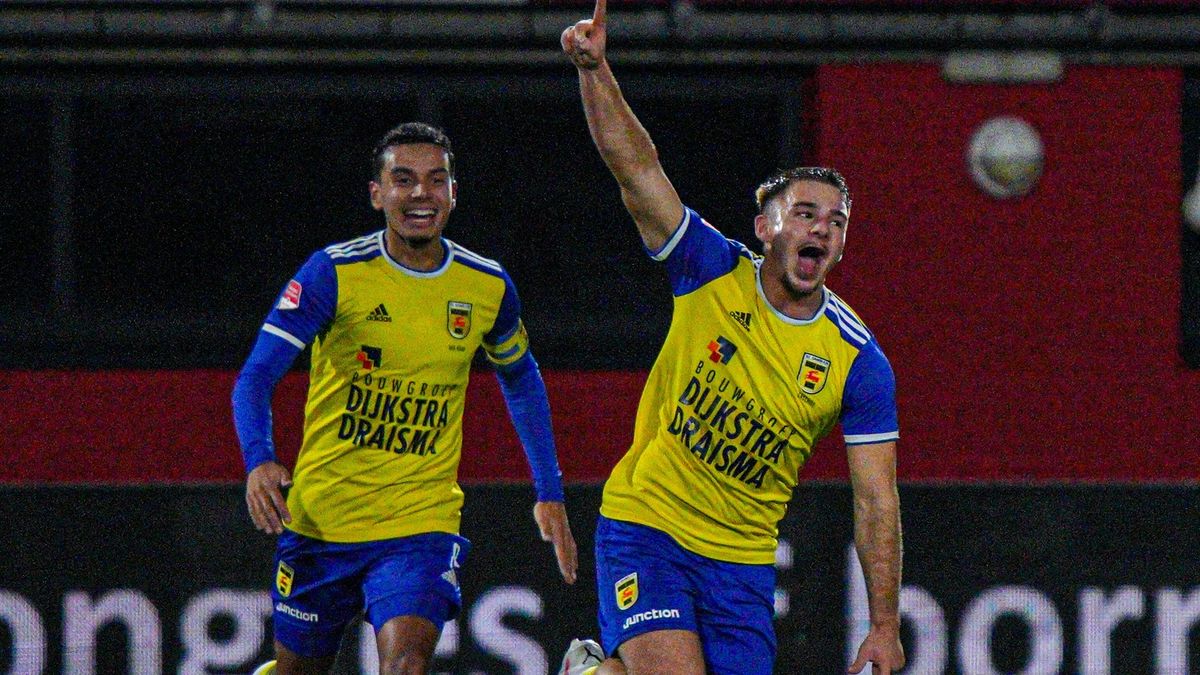 Cambuur pakt derde overwinning op rij met monsterscore tegen TOP Oss - Omrop Fryslân