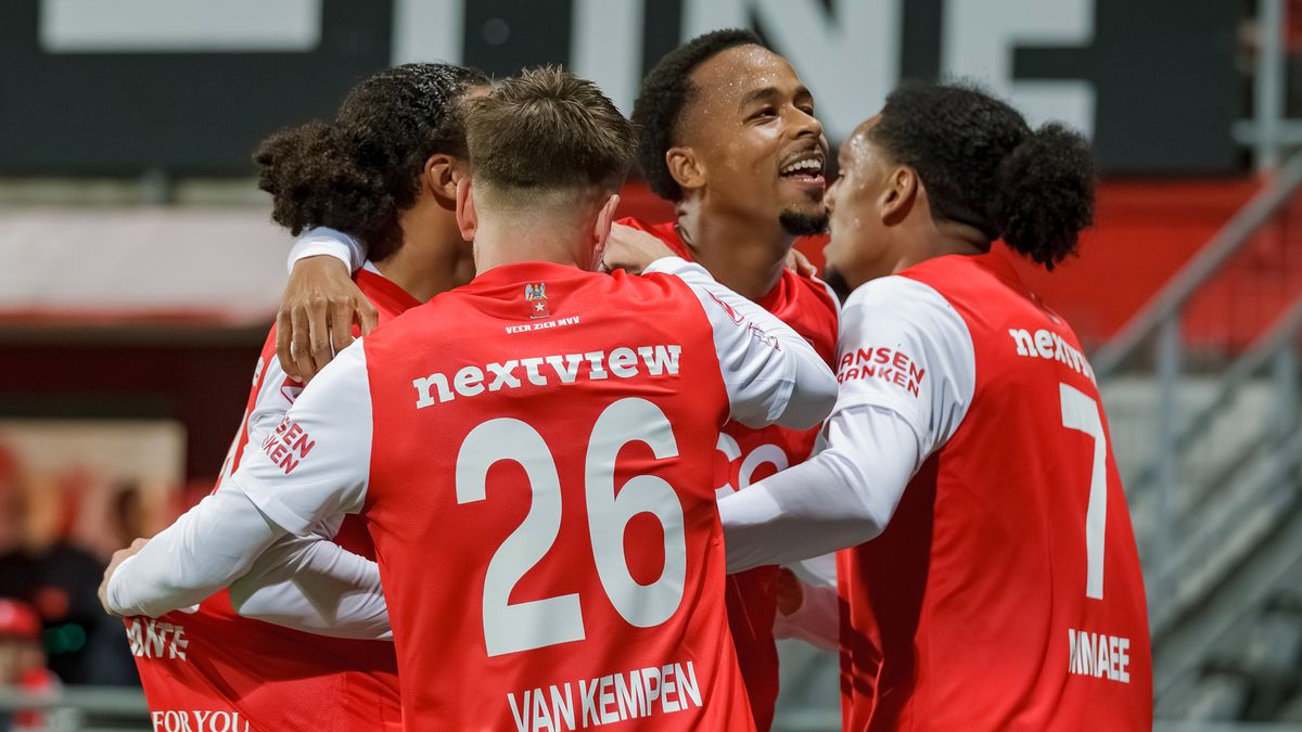 Pijnlijke nederlaag voor VVV en MVV knokt zich naar volle buit - L1 Nieuws