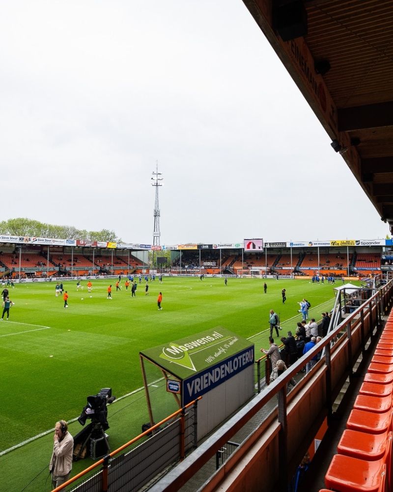 Toch uitsupporters in Volendam? KNVB verzoekt burgemeester besluit te ...