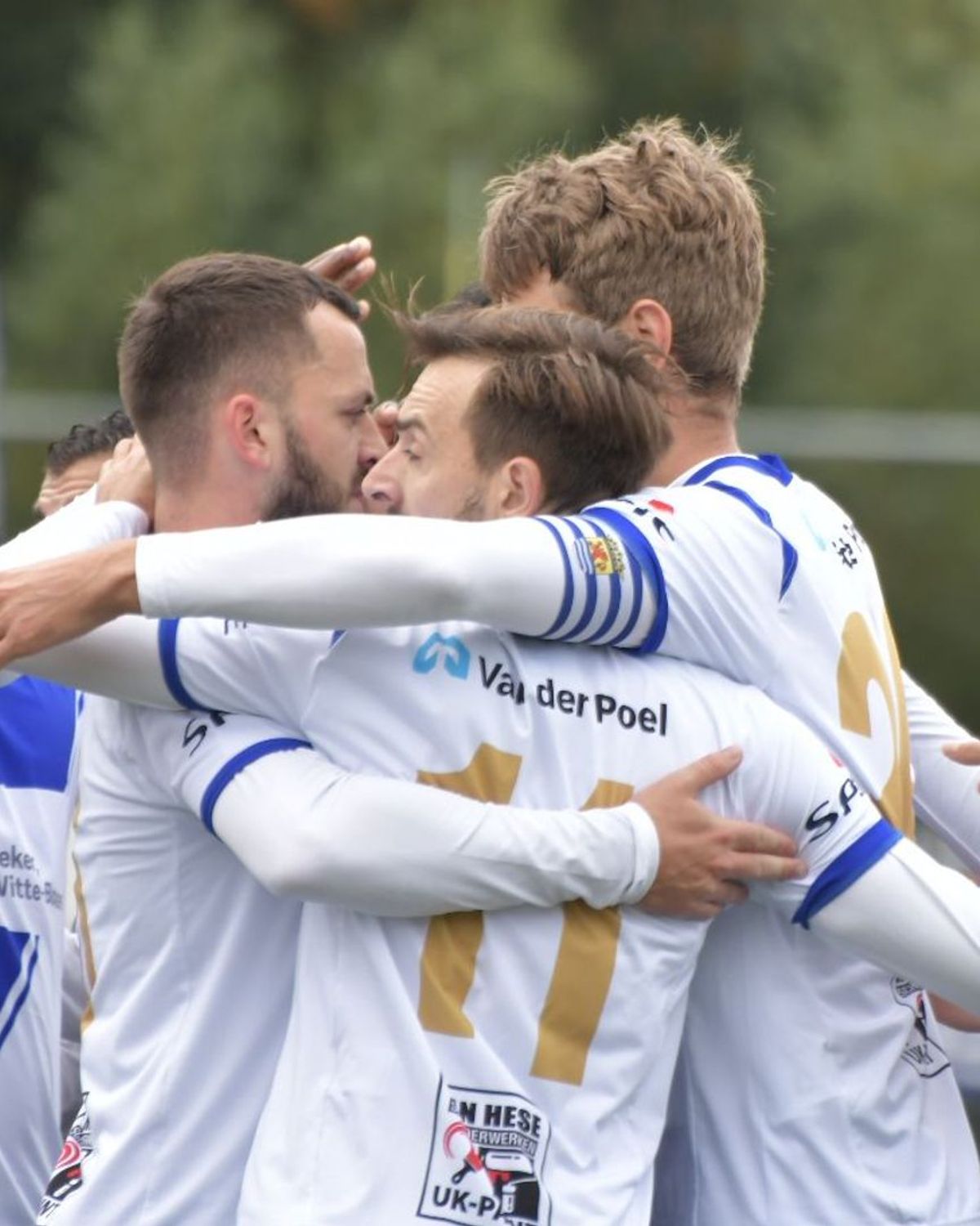 Hoek wint, houdt weer de nul en aast nog steeds op periodetitel ...