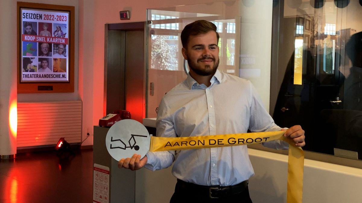 “Mooi dat mijn naam vereeuwigd wordt als Schiedamse jongen”: sporter ...