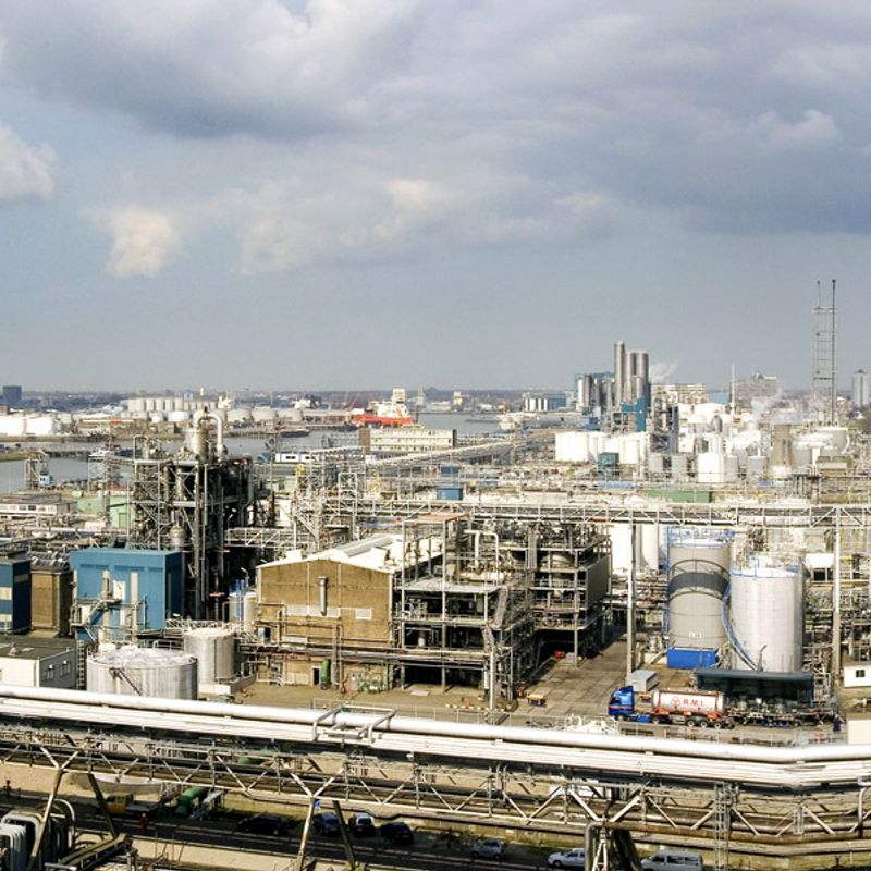 Raffinaderij Pernis wordt betrouwbaarder - Rijnmond