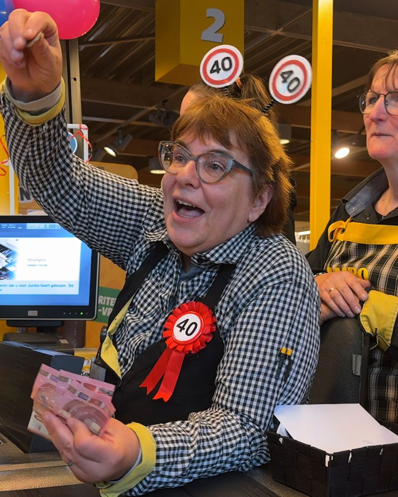 40 jaar lief en leed aan de kassa: Netty maakte van alles mee - RTV Utrecht