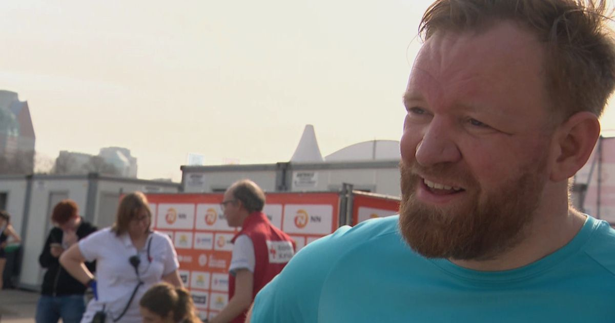 Sven komt als laatste over finish bij CPC Loop: 'Ik ben trots op mezelf' - Omroep West