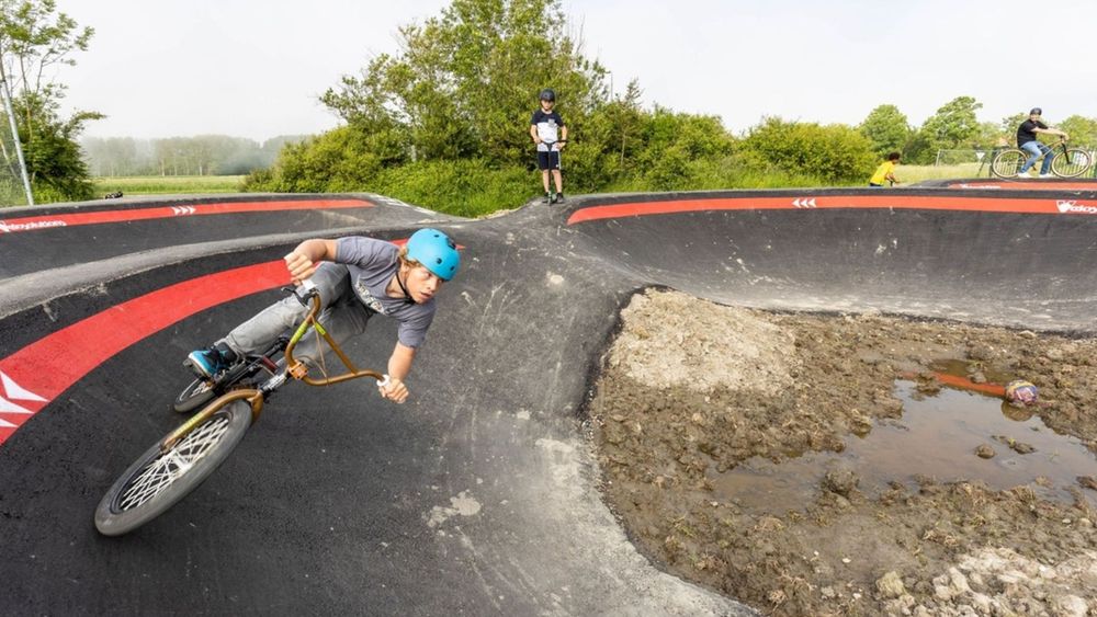 Koudekerke krijgt pumptrackbaan: 'Geweldig voor de kinderen, er is hier ...