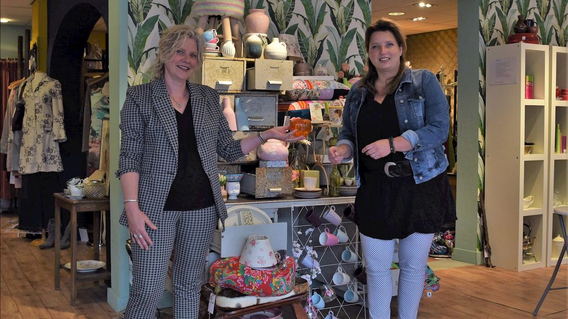 Origineel Bevrijdingsvaasje ontdekt in Ommen: "Het stille verzet van ...