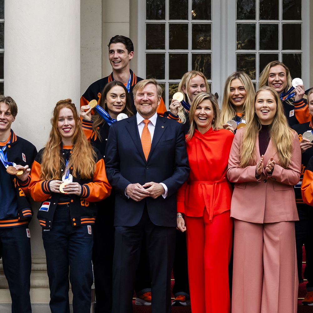 Joy Beune op het bordes met zilver: koningshuis ontvangt olympische ...