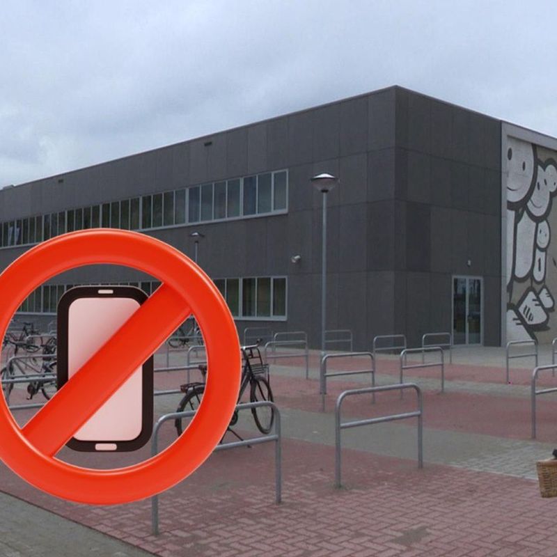 Thuis of in de kluis: hoe Twickel Hengelo de mobiele telefoon in de ban doet - Oost